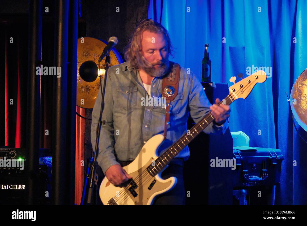 13.11.2025 xkhx Kassel, Theaterstübchen Konzert Black Bottle Riot Jaap ...