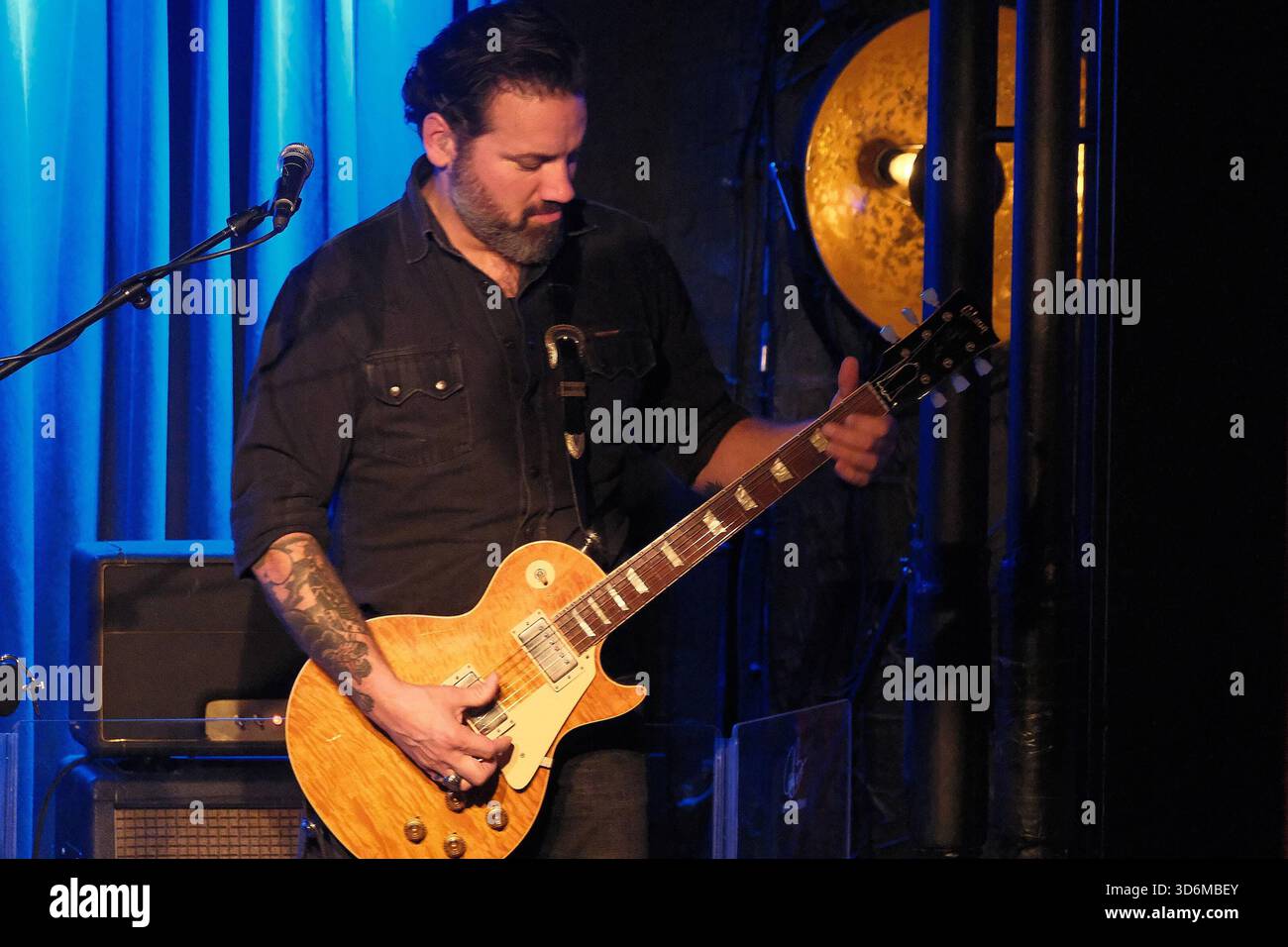13.11.2025 xkhx Kassel, Theaterstübchen Konzert Black Bottle Riot Jaap ...