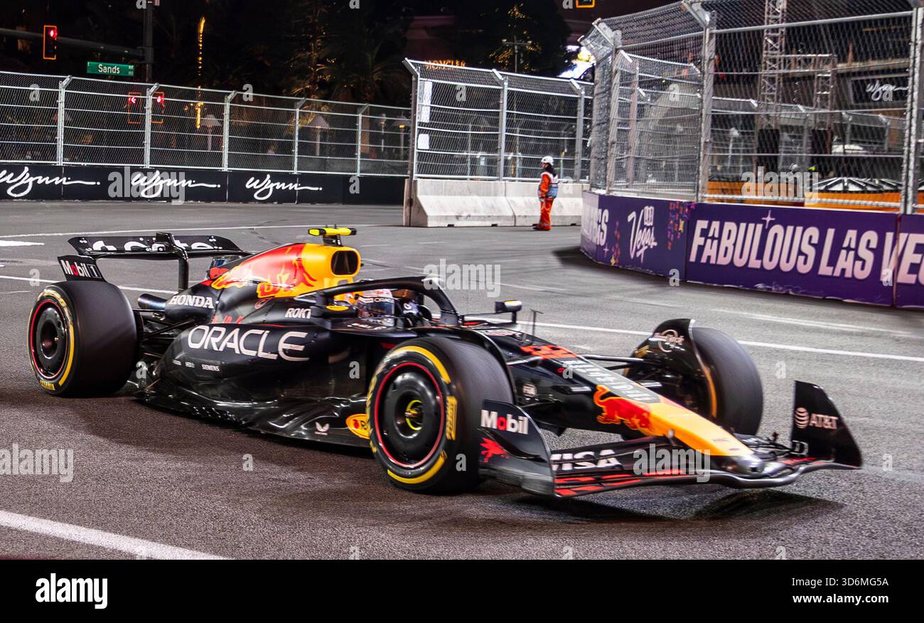 November 20 2025 Las Vegas NV, U.S.A. Williams driver Carlos sainz ...