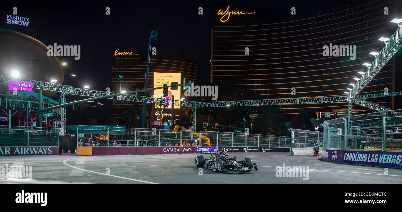 November 20 2025 Las Vegas NV, U.S.A. Williams driver Alex Albon (23 ...