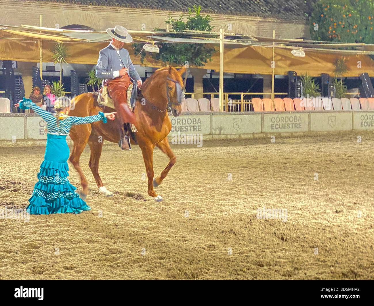 Traje de vaquero hi-res stock photography and images - Alamy
