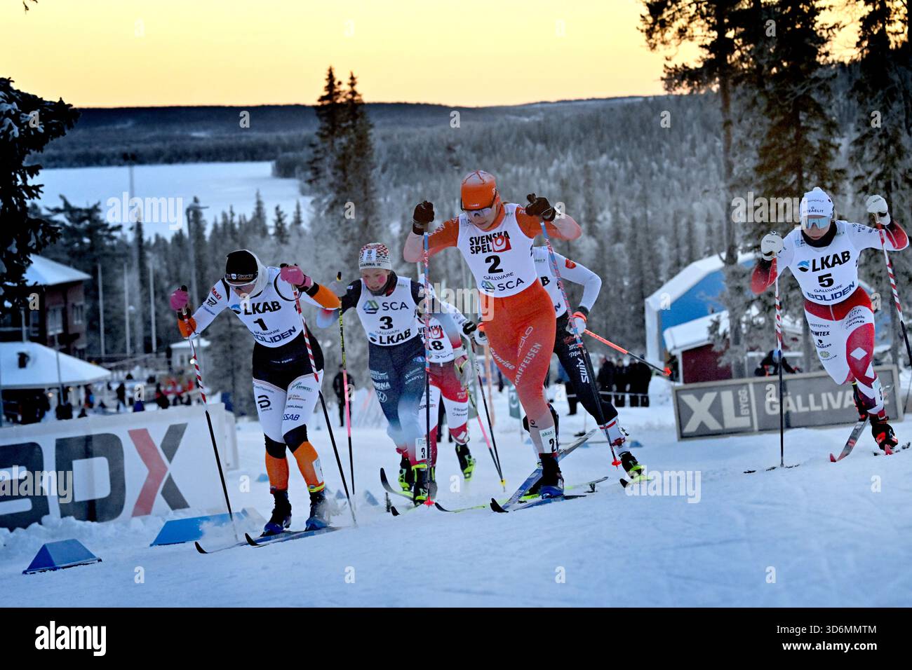 GÄLLIVARE, SWEDEN 20251121The ladies' first semi-final in the sprint at ...