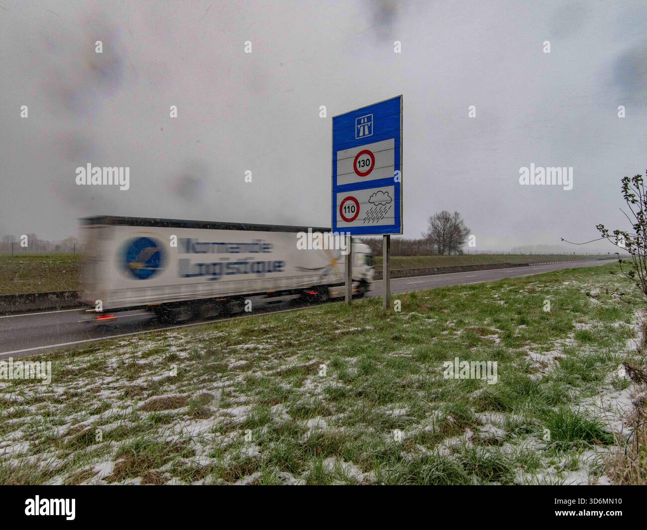 Early snowfall in Normandy. France on November 20, 2025. Photo by Mario ...