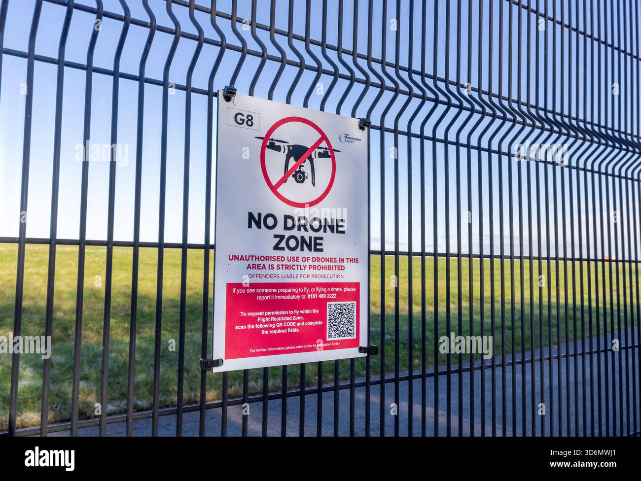 No fly zone airspace hi-res stock photography and images - Alamy