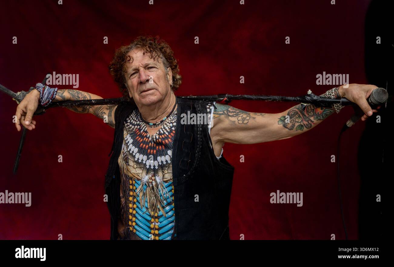 Singer Fructuoso "Fortu" Sanchez, from the band Obus', poses in front ...