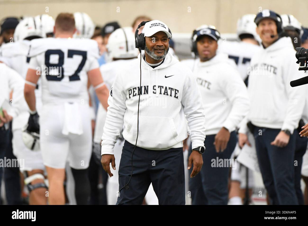 Penn State interim head coach Terry Smith, center, argues a call with a ...