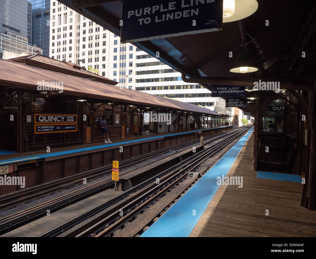 Chicago, IL - September 16, 2025: Wide view of the historic Quincy ...