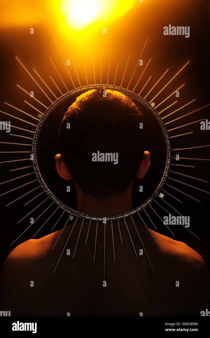 Radiant visual golden light rays hi-res stock photography and images ...