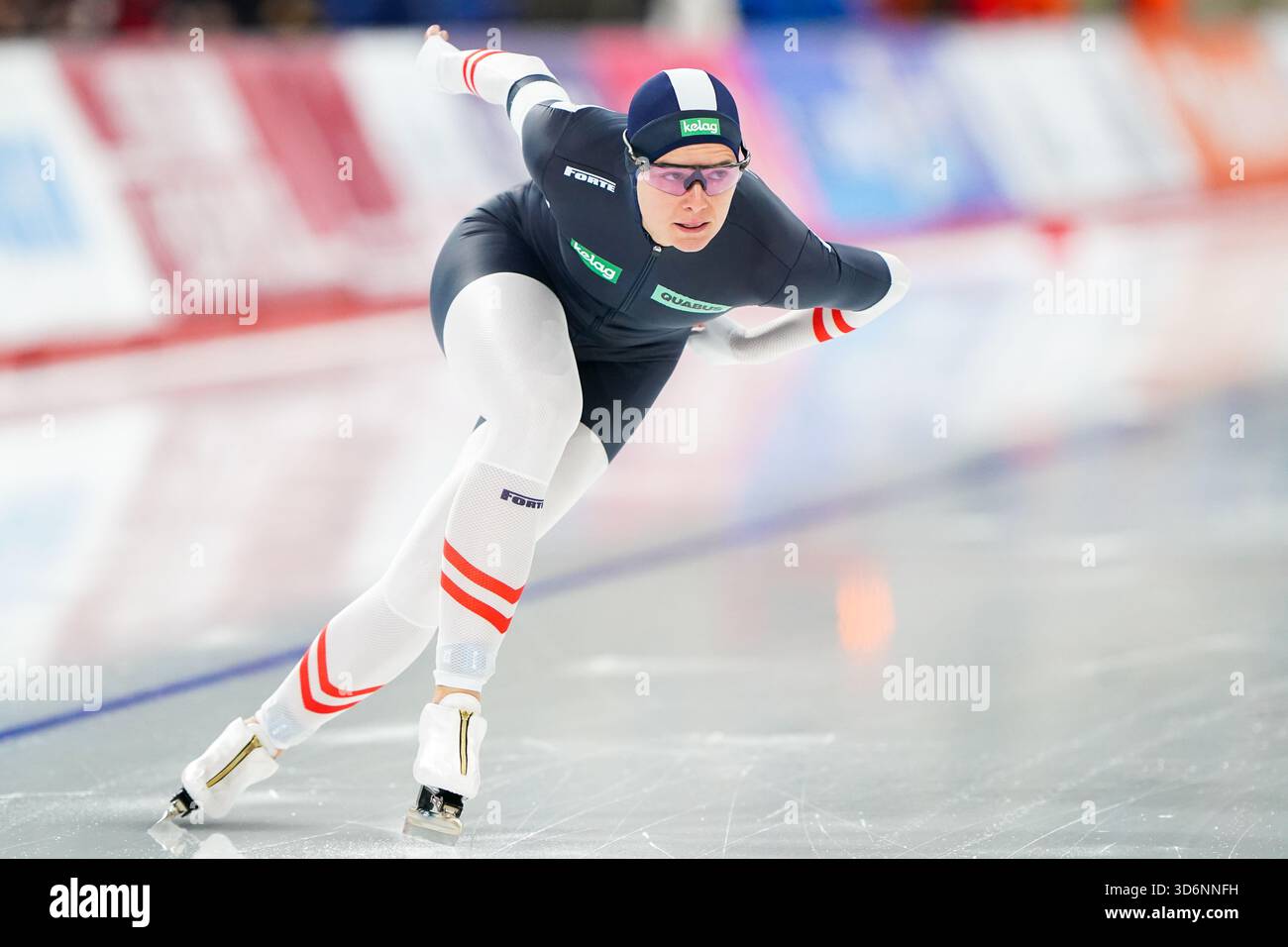 CALGARY, CANADA - NOVEMBER 21: Vanessa Herzog of Austria during the ISU ...