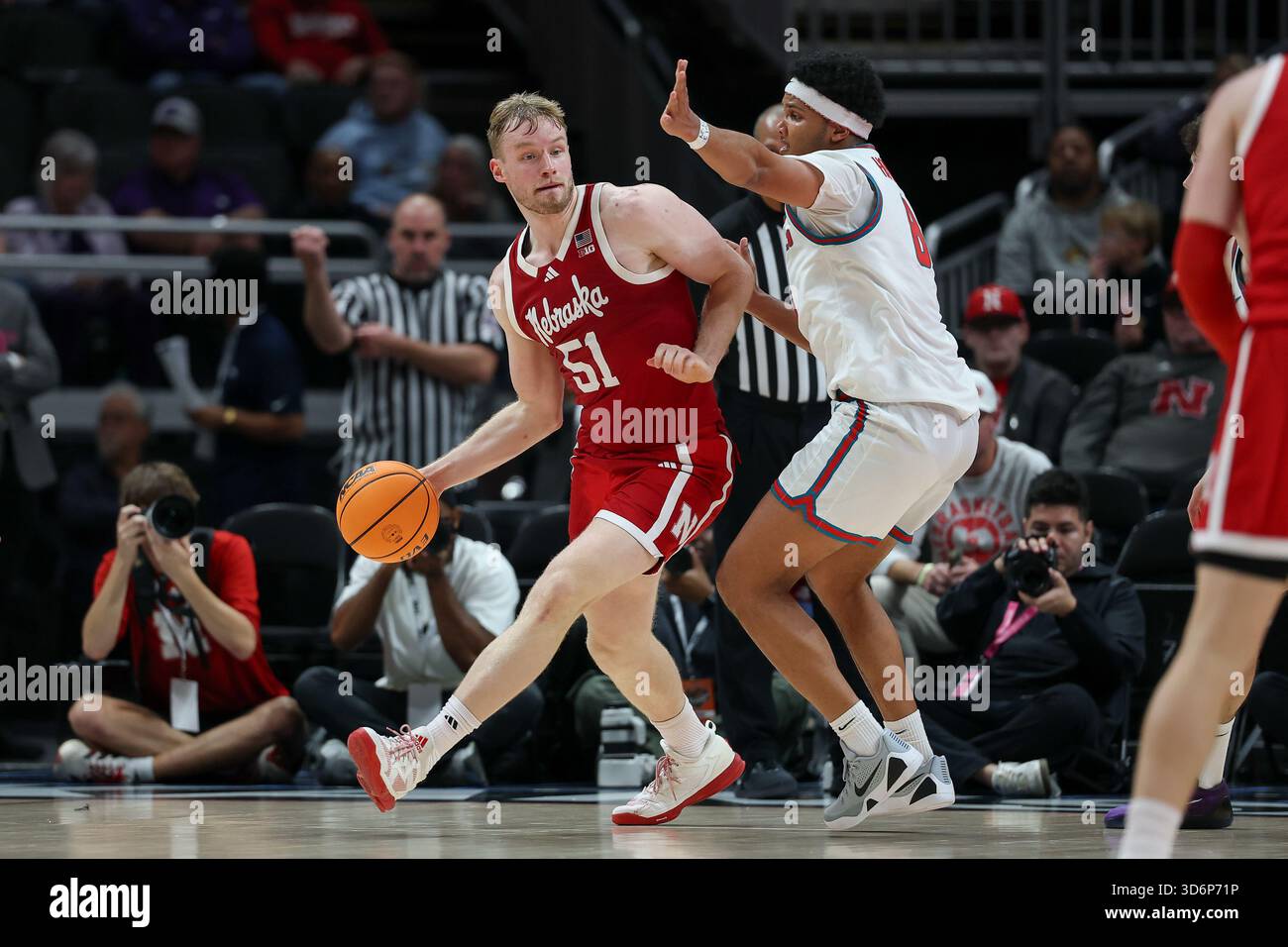 November 20, 2025: Nebraska Cornhuskers forward Rienk Mast (51 ...