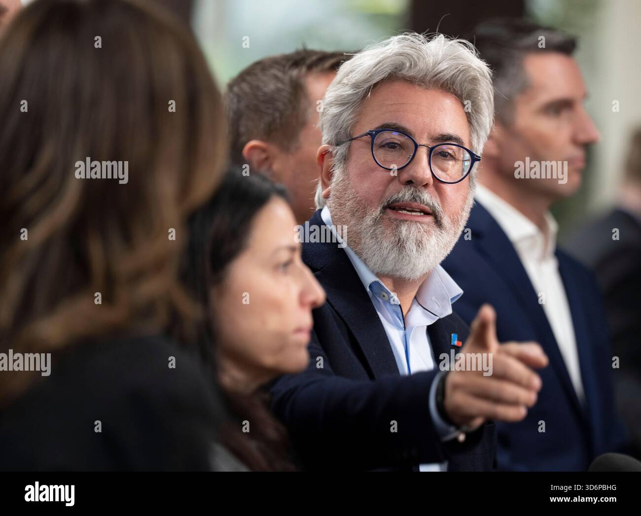 Quebec Liberal Party Leader Pablo Rodriguez speaks to the media ...