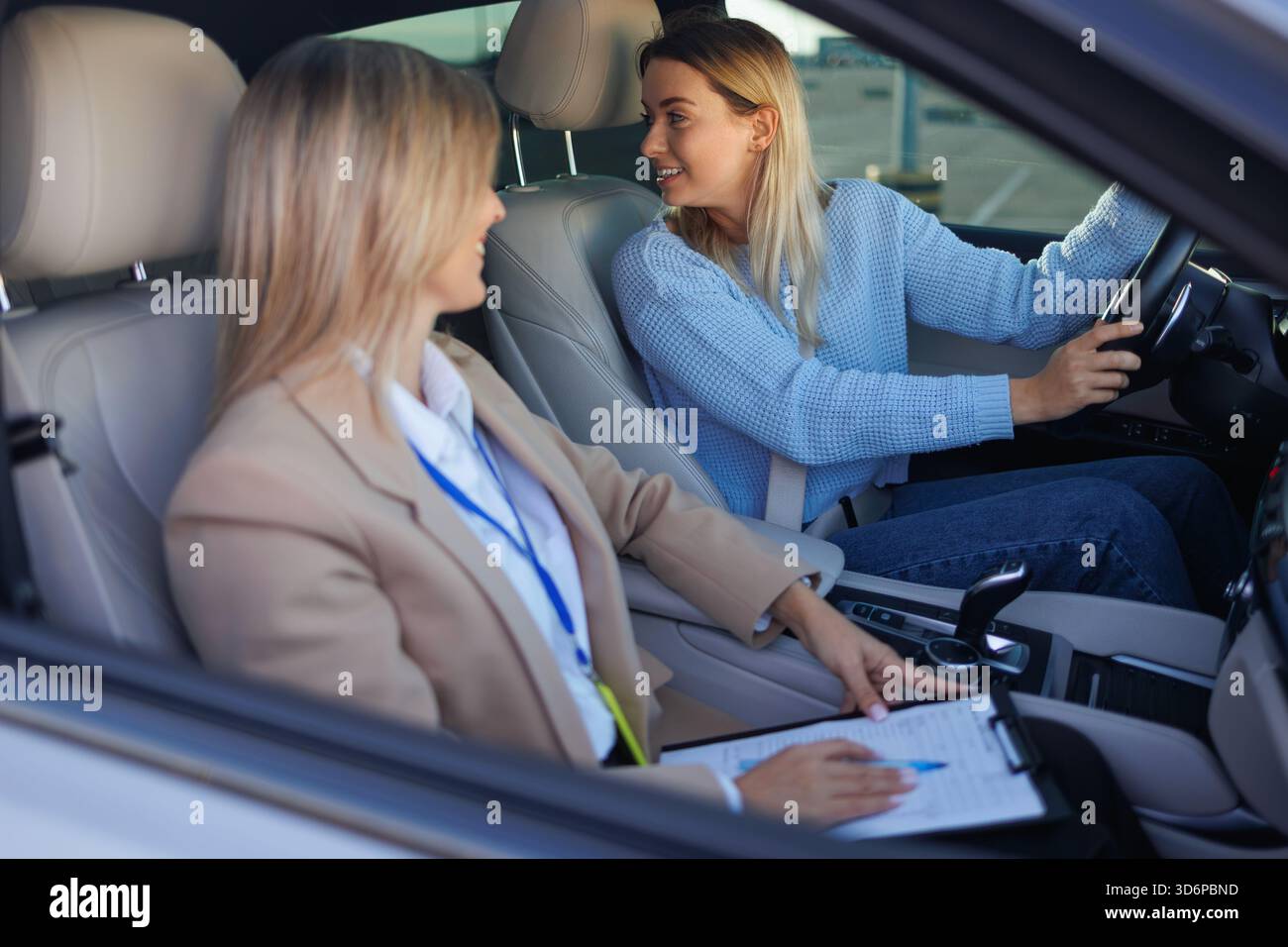 Learner driver turning steering hi-res stock photography and images - Alamy