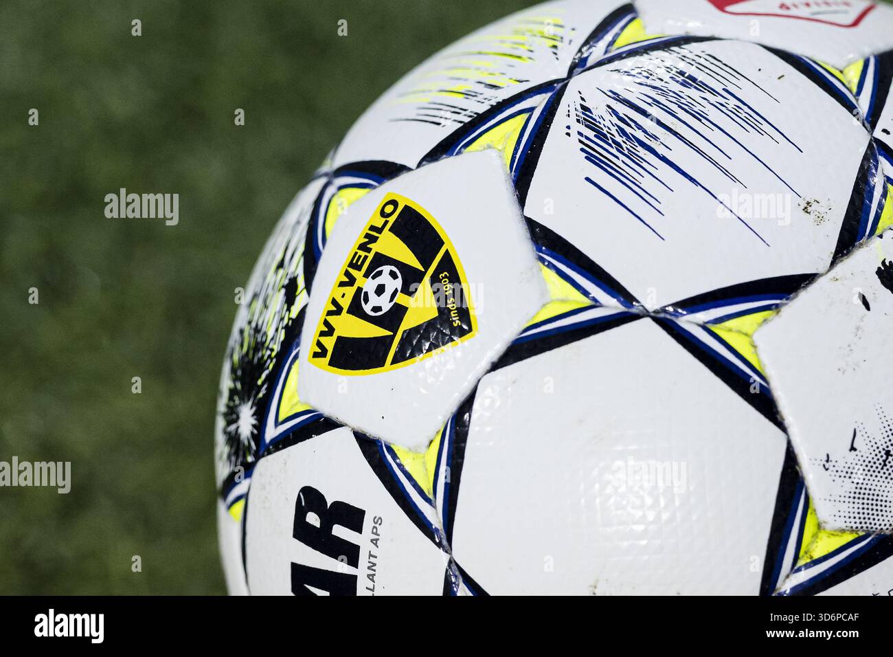 VENLO , 21-11-2025 , Seacon stadium De Koel , season 2025 / 2026 ...