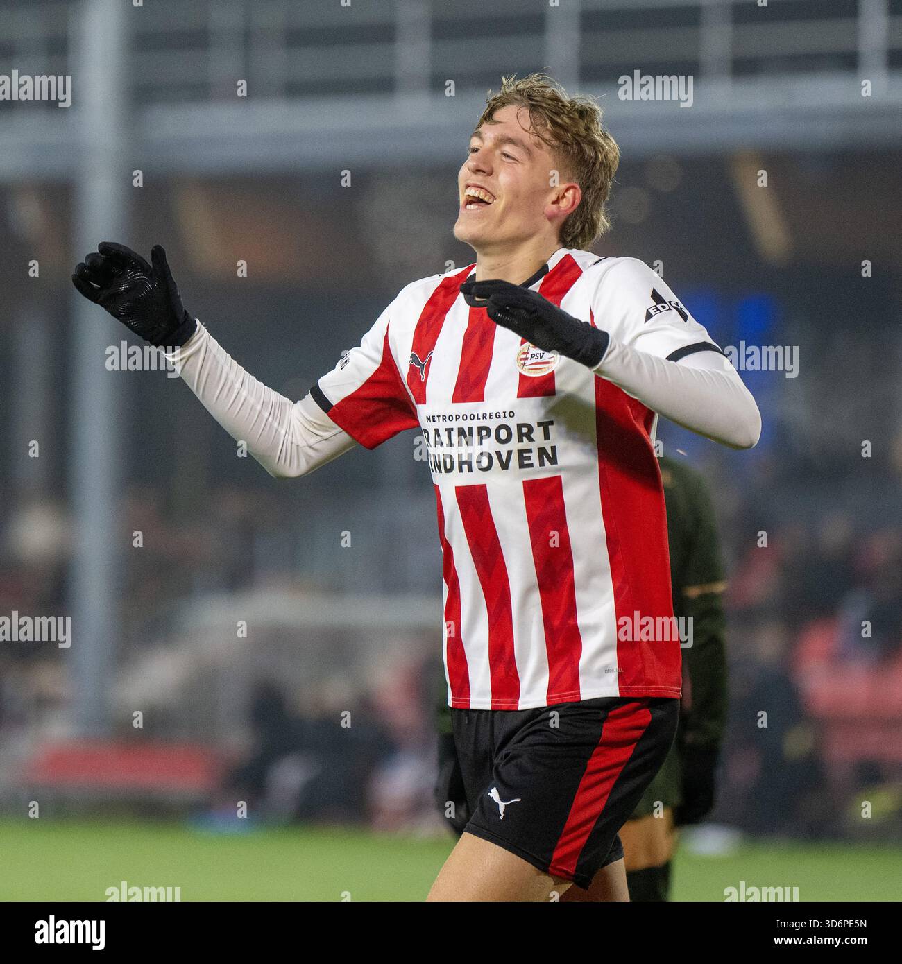 EINDHOVEN , 21-11-2025 , De Herdgang , season 2025 / 2026 , Dutch Keukenkampioendivisie football ...