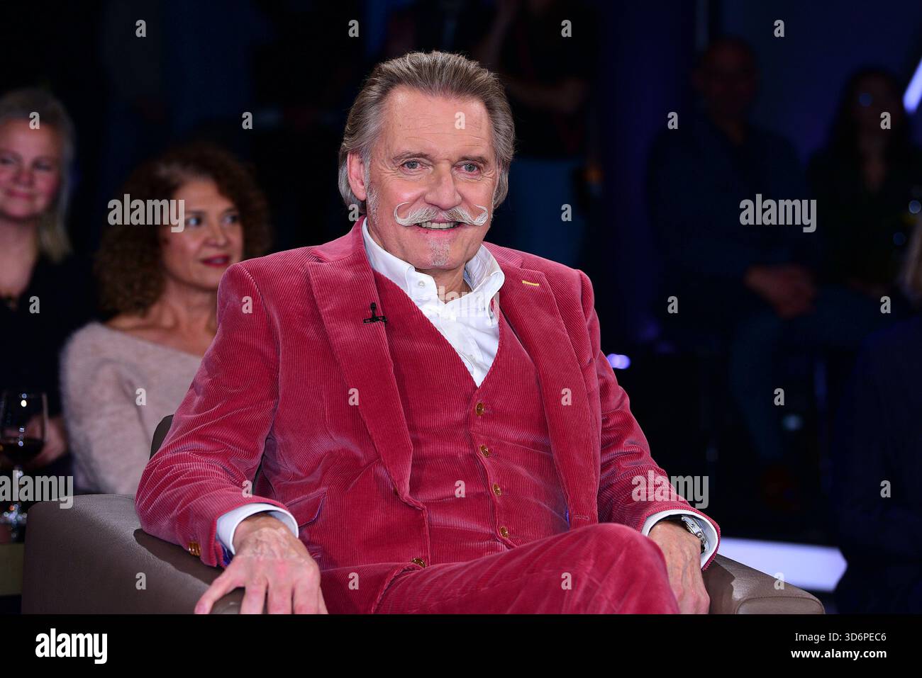 Ingo Lenssen during the NDR Talk Show at NDR Studios on November 21 ...