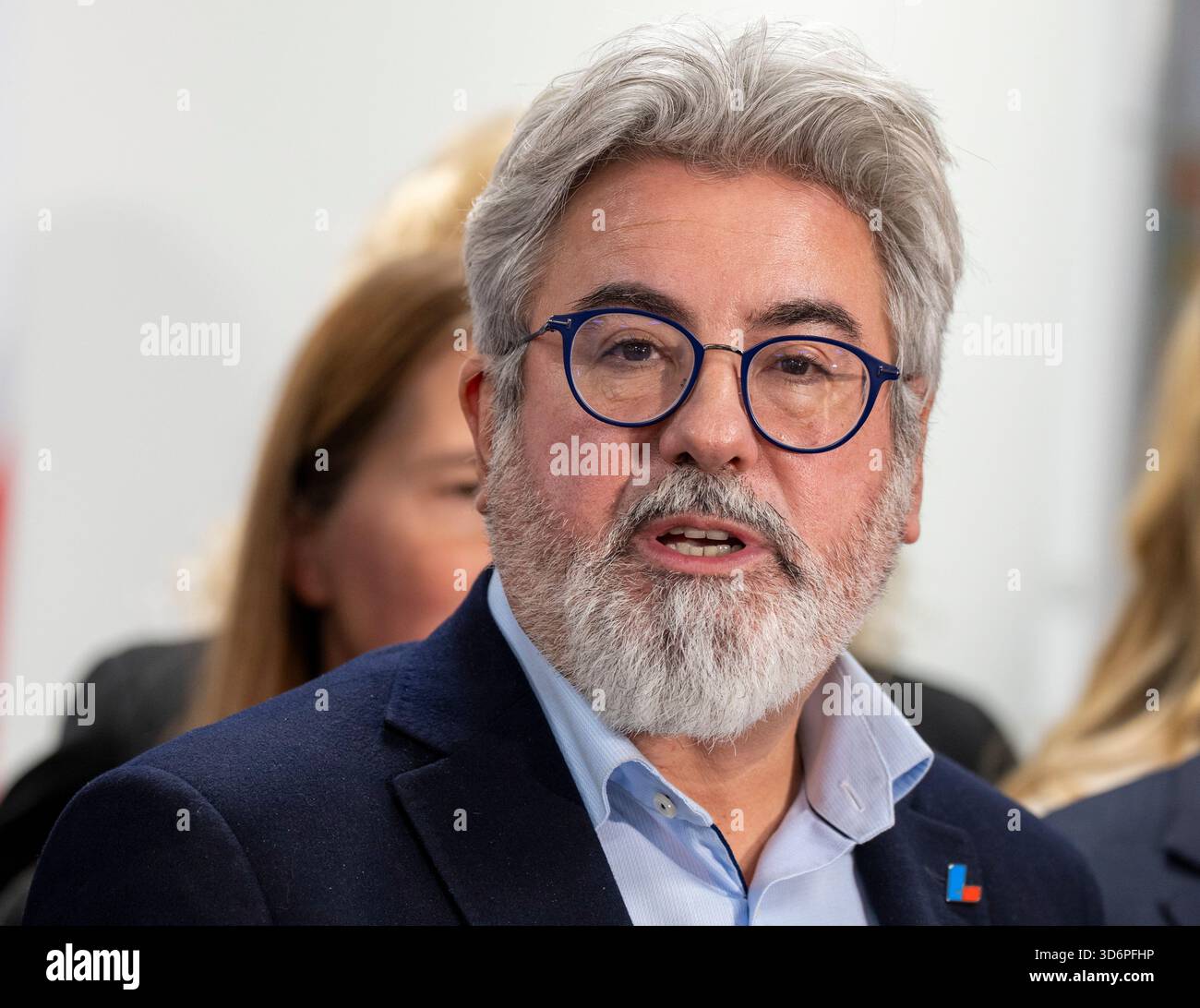 Quebec Liberal Party Leader Pablo Rodriguez speaks to the media ...