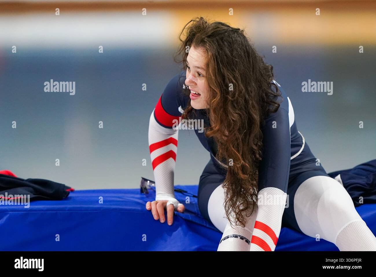 CALGARY, CANADA - NOVEMBER 21: Anna Molnar of Austria during the ISU ...