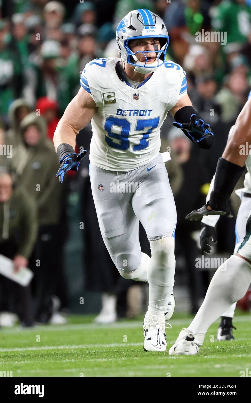 Detroit Lions defensive end Aidan Hutchinson (97) rushes during an NFL ...