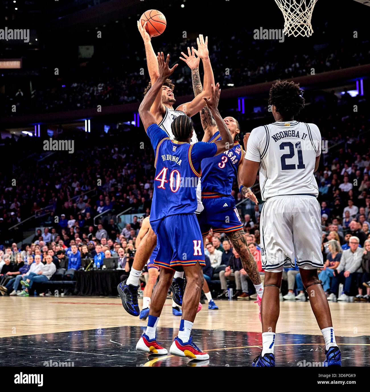 Duke Blue Devils forward Cameron Boozer (12) shoots against Kansas ...