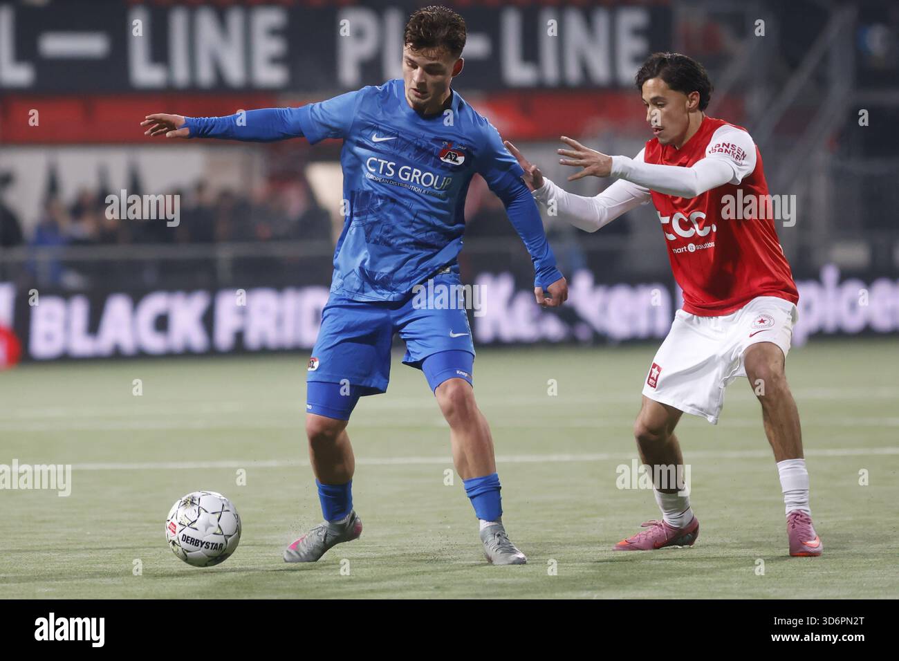 MAASTRICHT , 21-11-2025 , De Geusselt , season 2025 / 2026 , Dutch ...