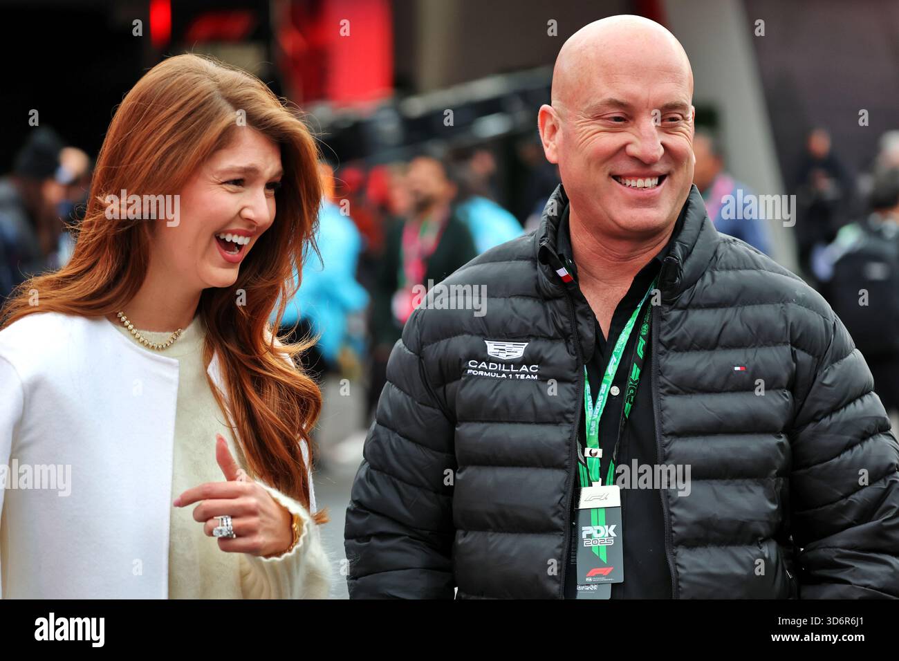 Las Vegas, USA. 21st Nov, 2025. (L to R): Cassidy Towriss with her ...