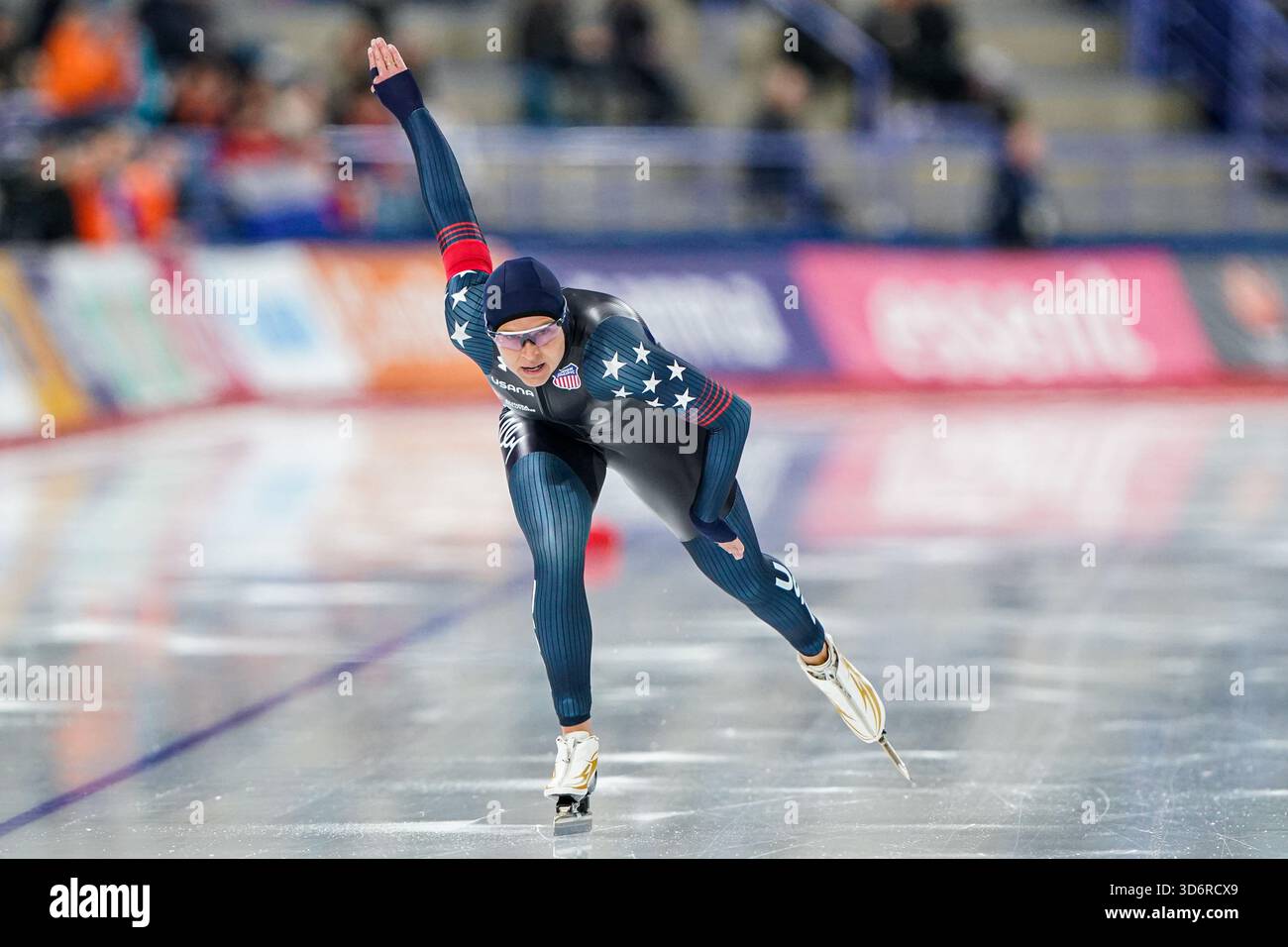 CALGARY, CANADA - NOVEMBER 21: Brittany Bowe of United States of ...