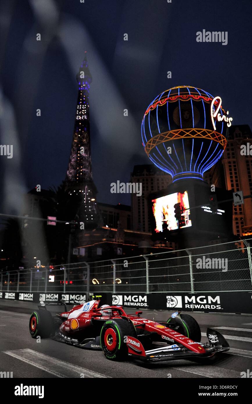 Lewis Hamilton (GBR) Ferrari SF-25. 21.11.2025. Formula 1 World ...
