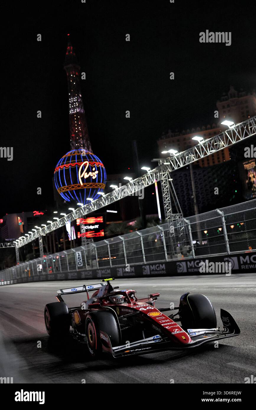 Lewis Hamilton (GBR) Ferrari SF-25. 21.11.2025. Formula 1 World ...
