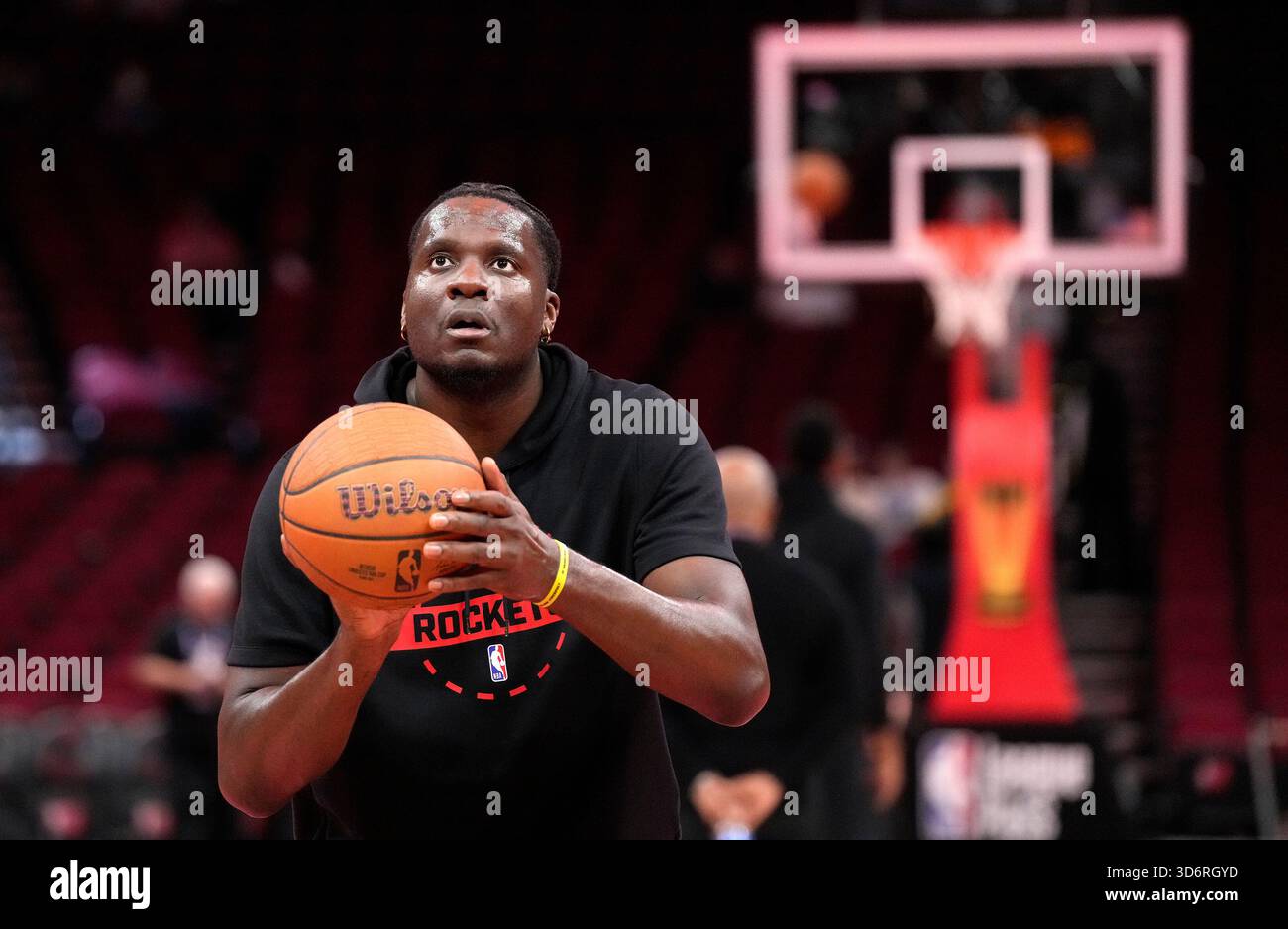 Houston Rockets' Clint Capela warms up before an NBA Cup basketball ...