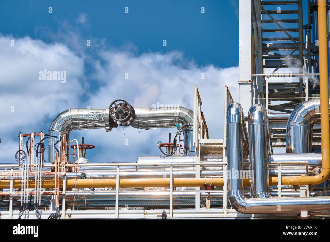Pipelines structures in chemical hi-res stock photography and images ...