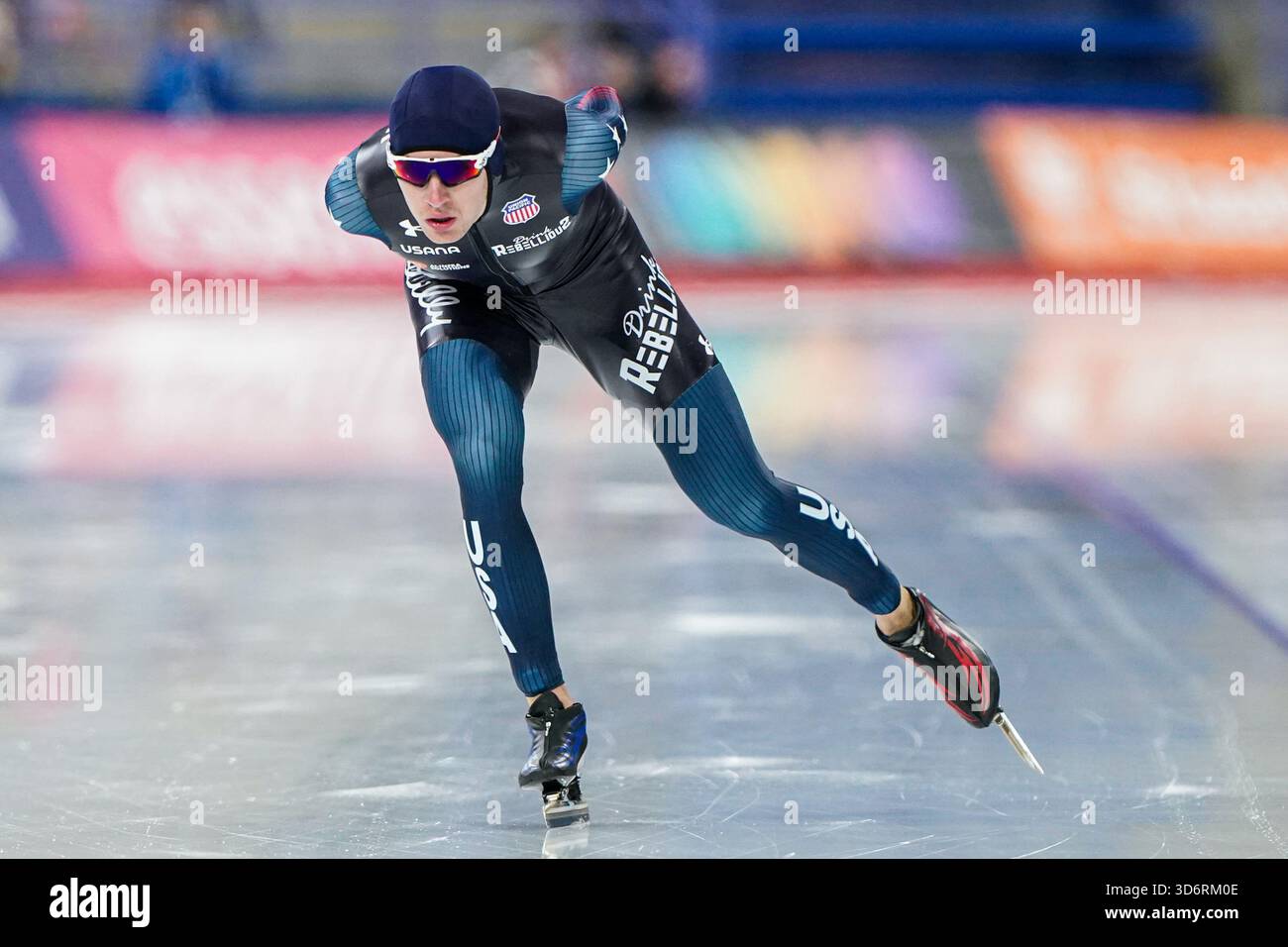 CALGARY, CANADA - NOVEMBER 21: Casey Dawson of United States of America ...