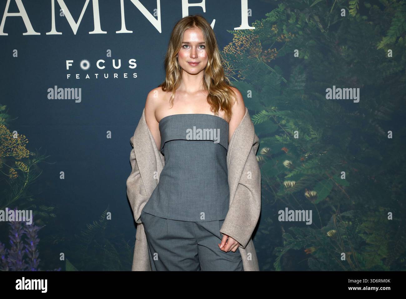 Actor Elizabeth Lail attends the special screening of "Hamnet" at The ...