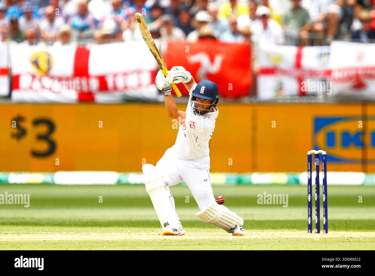 England's Ben Duckett bats on day two of the first Ashes cricket test ...