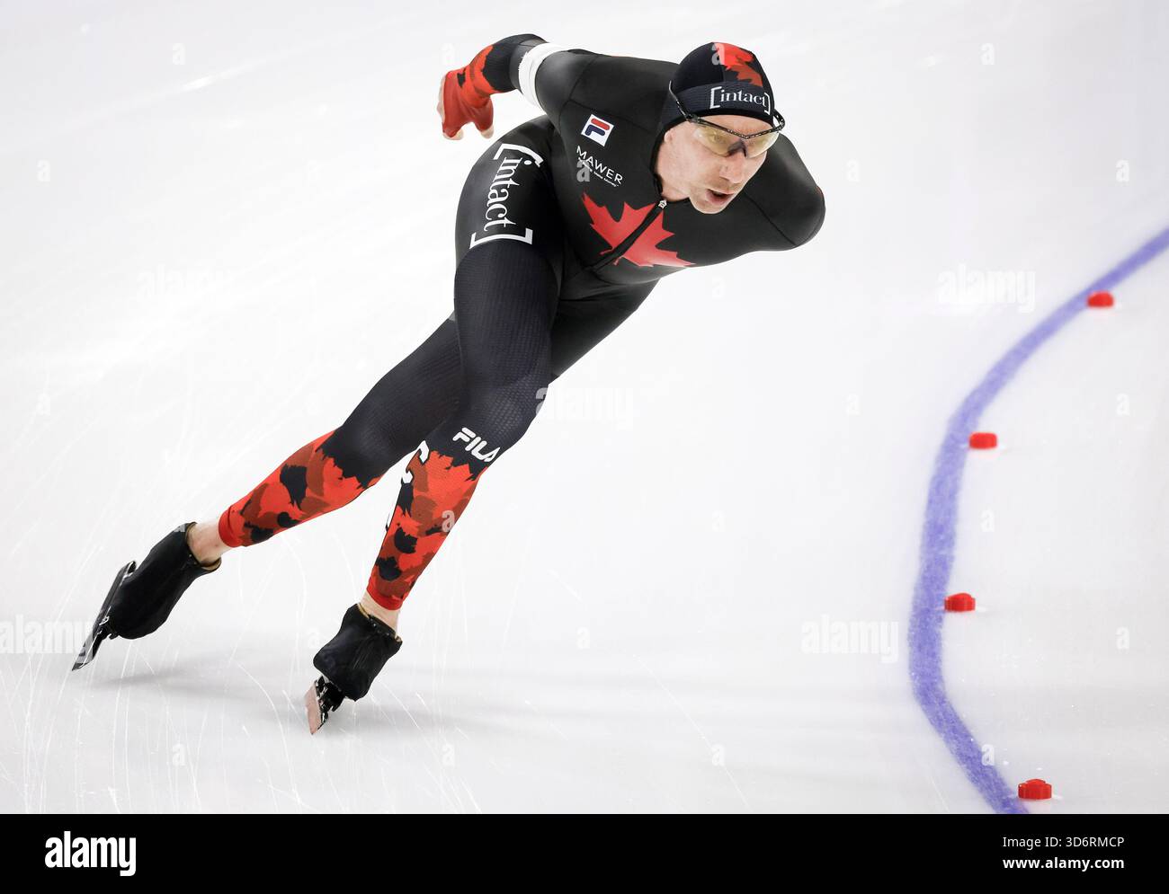 Canada's Ted-Jan Bloemen skates during the men's 5000-metre competition ...