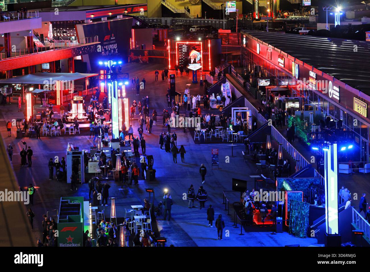 21 nov 2025 hi-res stock photography and images - Alamy