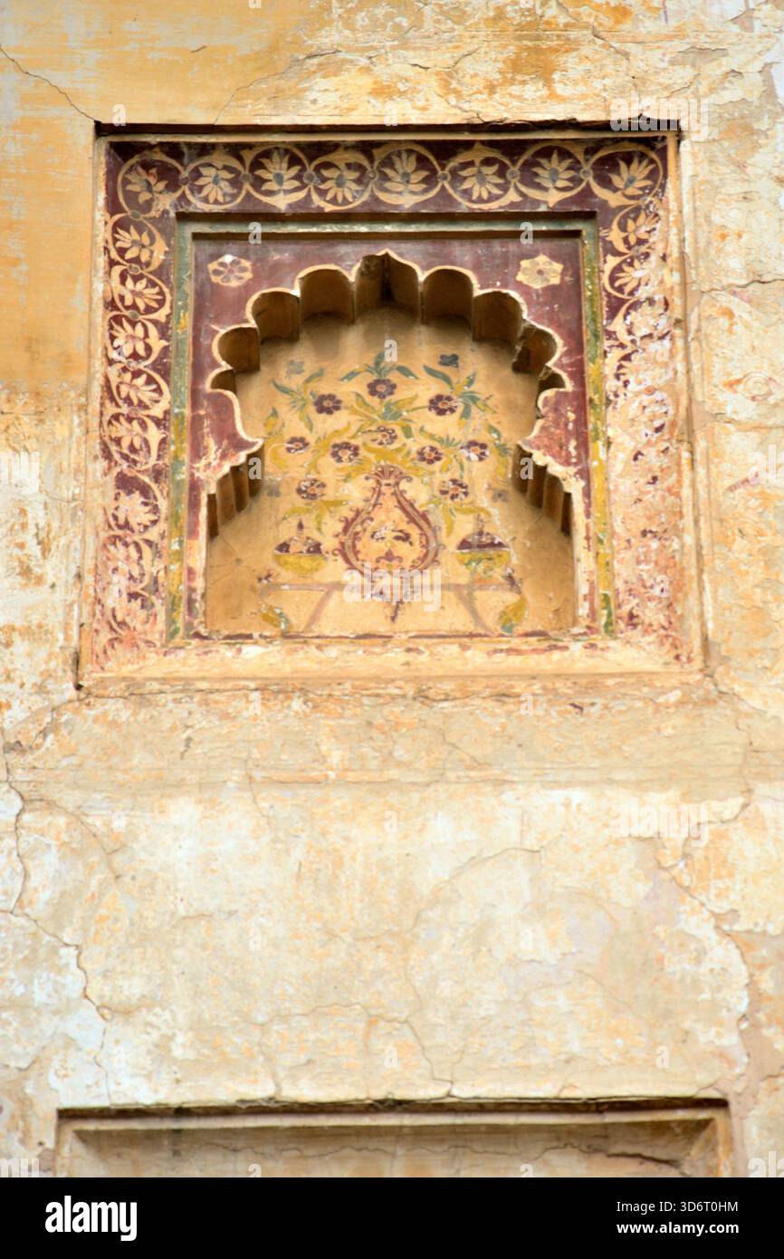 Paintings on the outer wall of the Datia Palace, also known as Bir ...