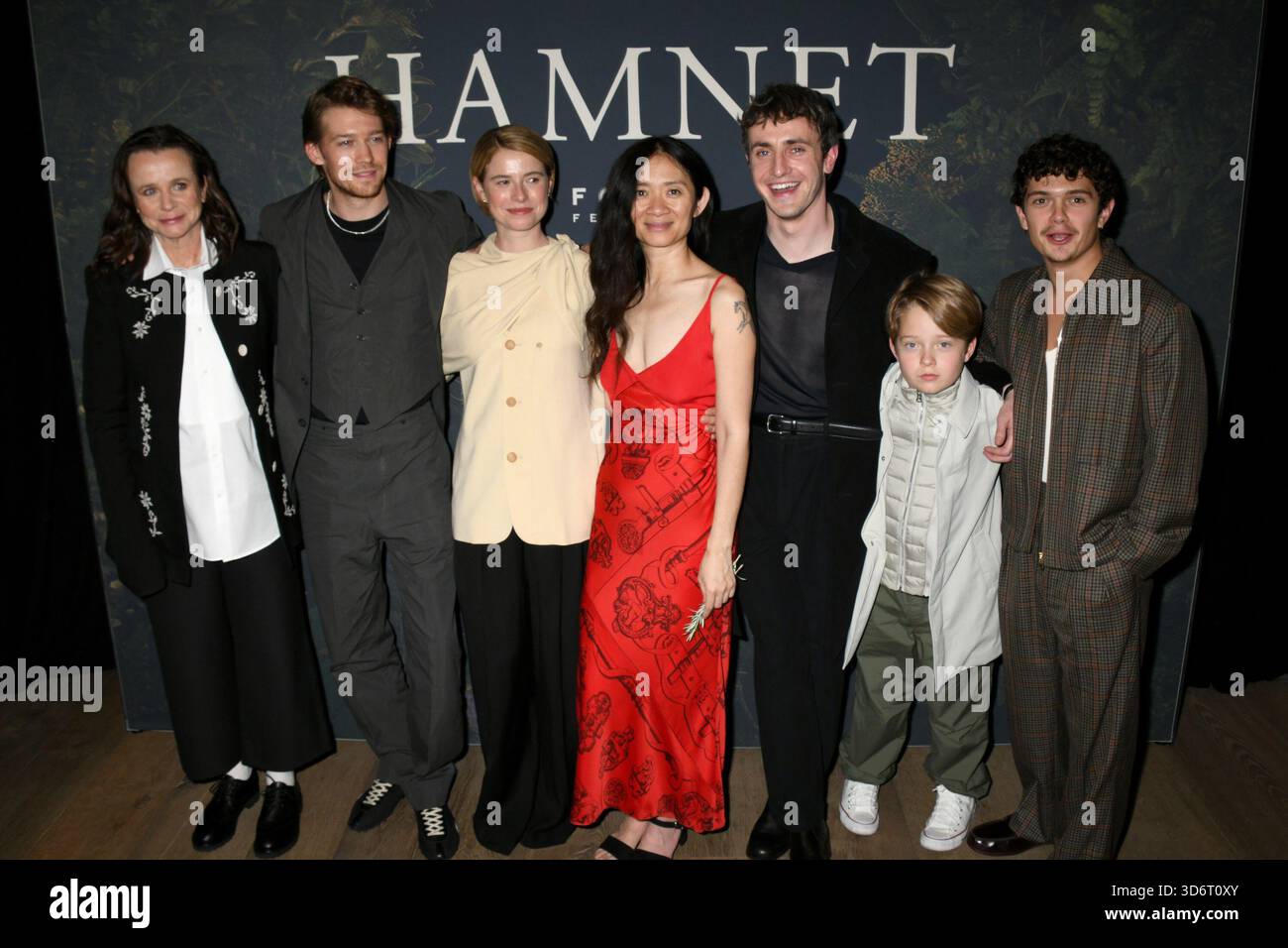 Emily Watson, Joe Alwyn, Jessie Buckley, Chloe Zhao, Paul Mescal ...