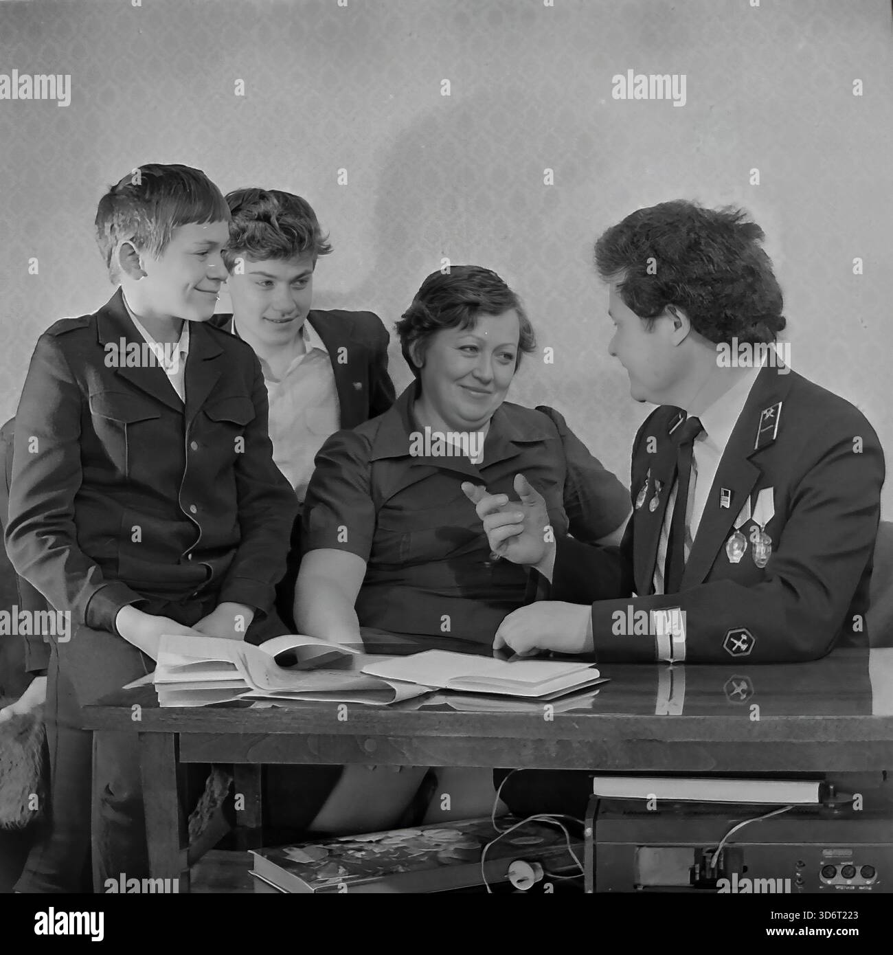 soviet uniform school