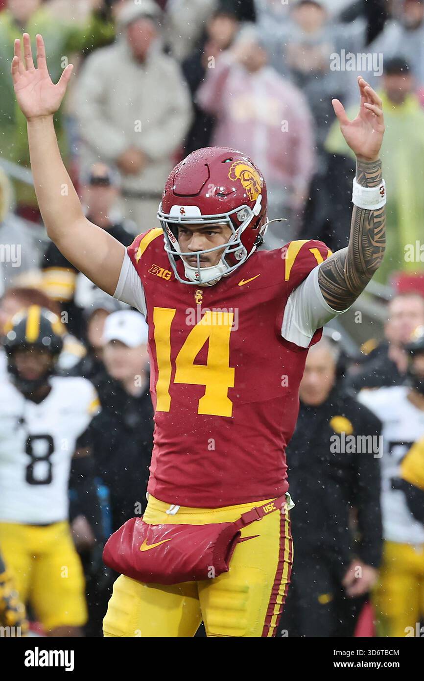 USC quarterback Jayden Maiava (14) celebrates during an NCAA college ...