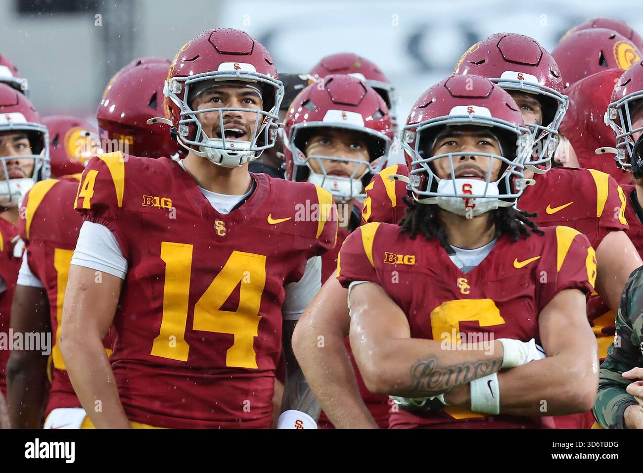 USC quarterback Jayden Maiava (14) and wide receiver Makai Lemon (6 ...