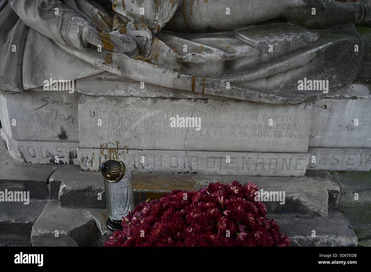 Mausoleum des Sekonde Lieutnant Robert Karol Freiherr von Lachmann ...