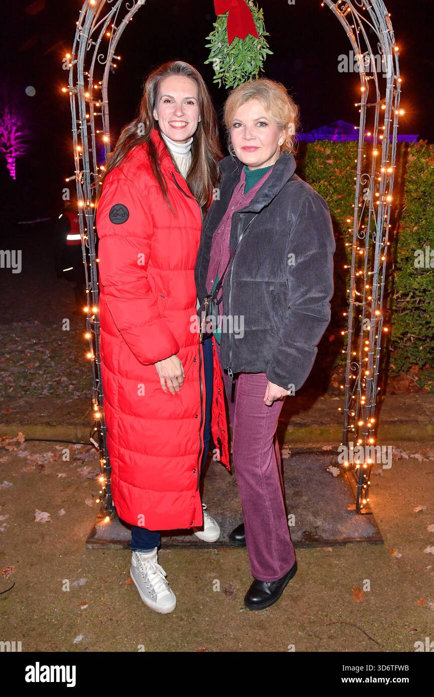 Katrin Wrobel und Eva Imhof beim Opening Weihnachten im Tierpark in ...