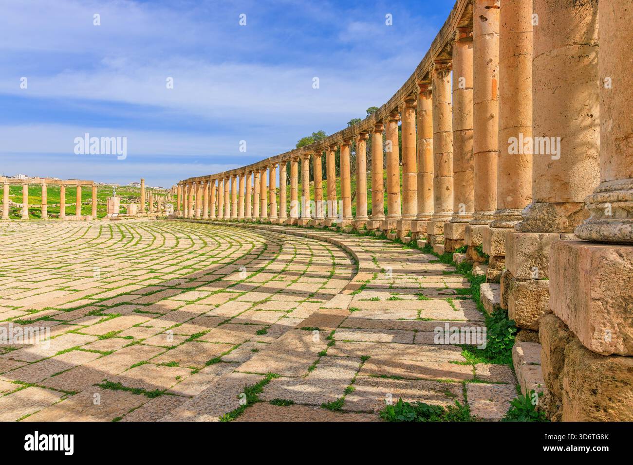 Jerash, Jordan. The Oval Forum and Cardo Maximus in ancient Jerash ...