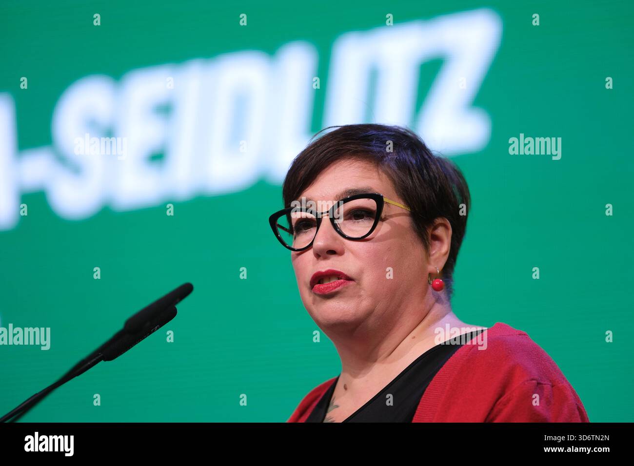 22 November 2025, Saxony-Anhalt, Lutherstadt Wittenberg: Susan Sziborra ...