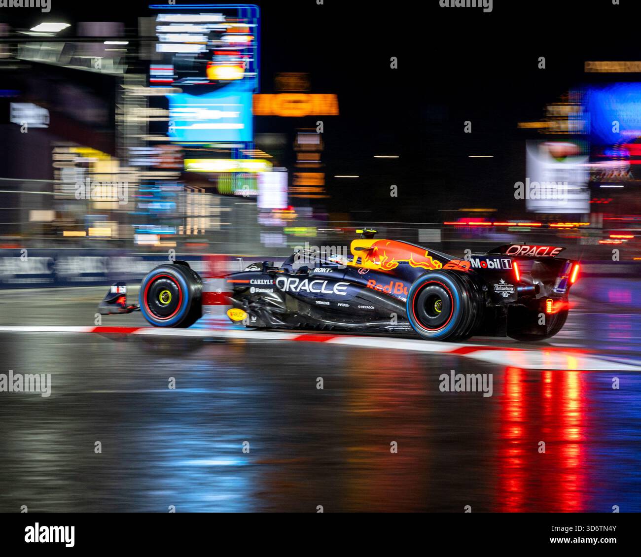 Yuki Tsunoda (22) of Team Oracle Red Bull Racing during the qualifier ...