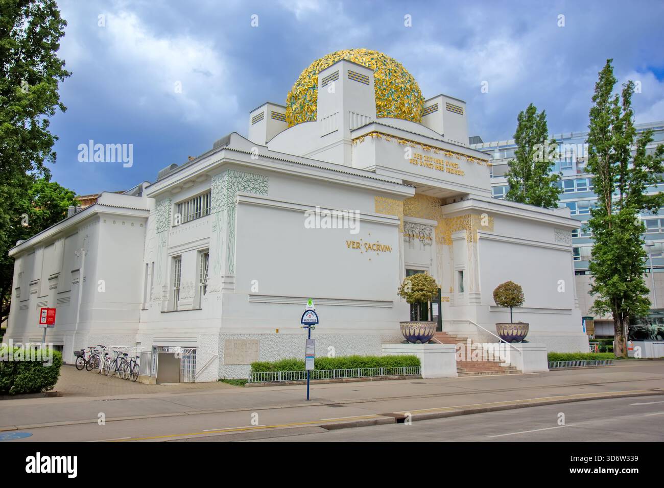 Iconic Secession Building in Vienna, an Art Nouveau landmark Stock ...