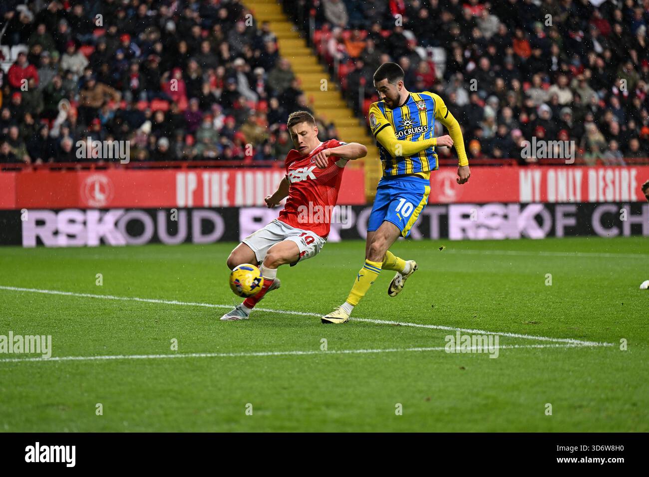London, England, 22nd November, 2025: Finn Azaz of Southampton scores ...