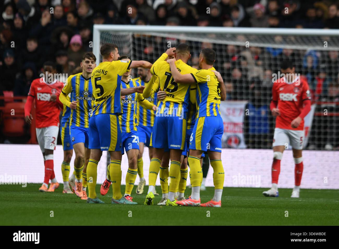 London, England. 22nd Nov 2025. Southampton celebrate after Ryan ...