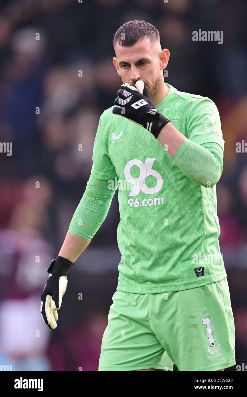 22nd November 2025; Turf Moor, Burnley, Lancashire, England; Premier ...