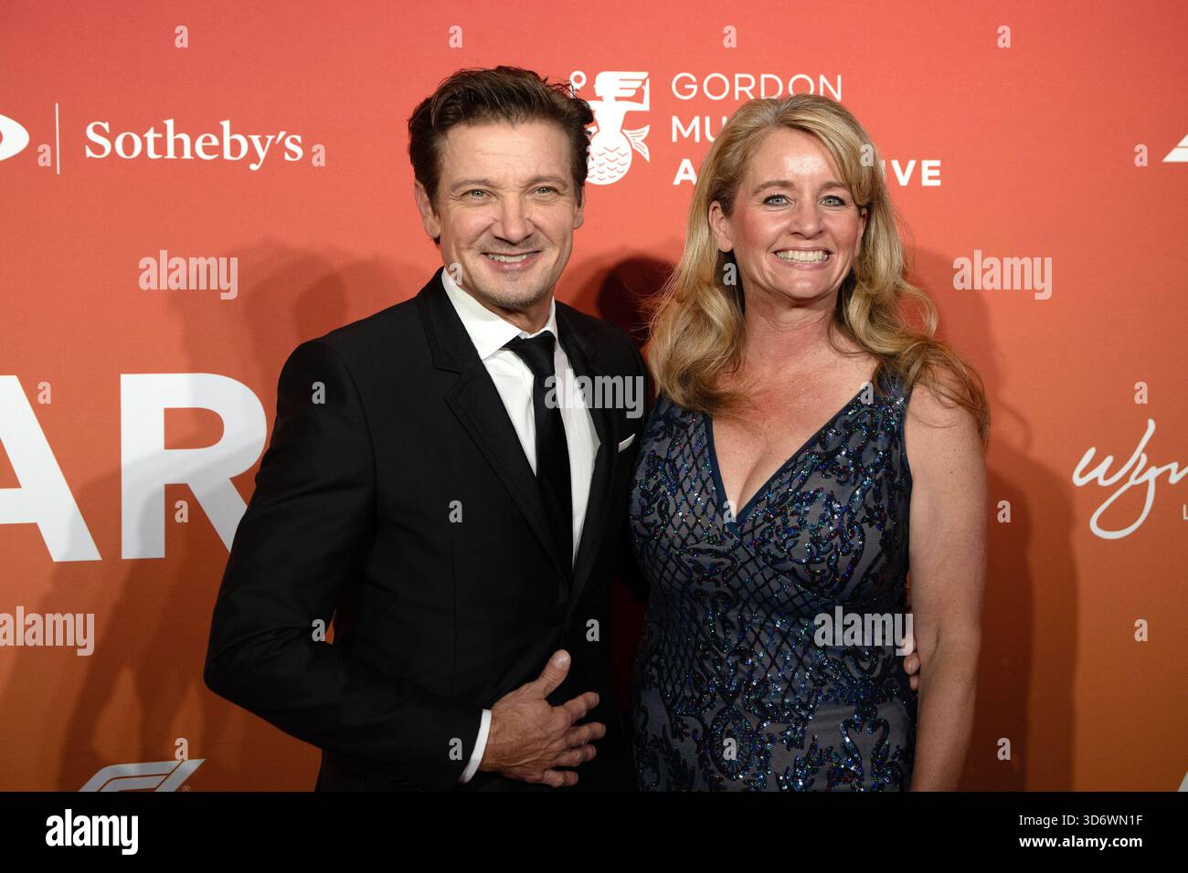 LAS VEGAS, NV - NOVEMBER 21: Jeremy Renner and Kym Renner at amfAR’s ...